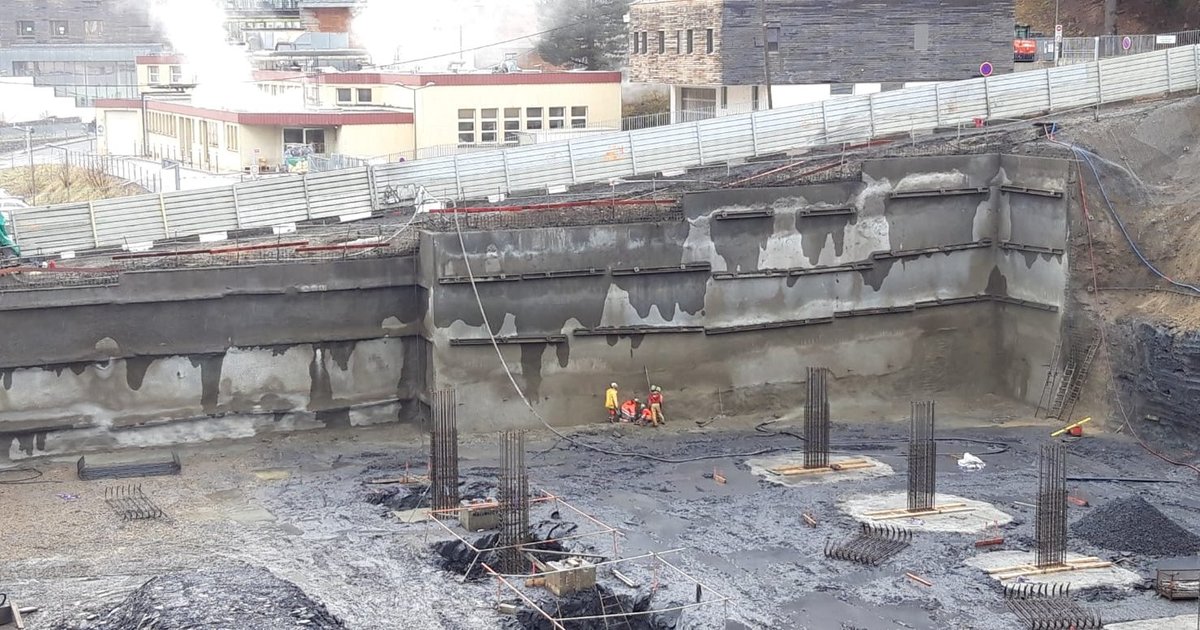 Soutènement par paroi microberlinoise et parois clouées - Stabilisation ...